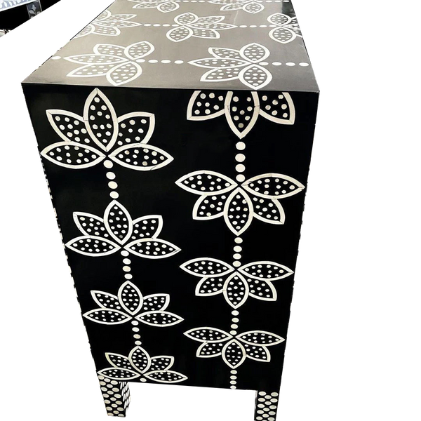 Amara Dresser – The Beautiful Life